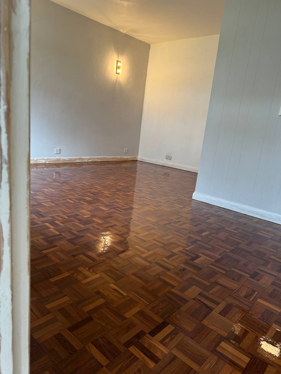 How to Create Custom Floor Designs with Sanding and Staining – AFS ...